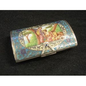 Vintage enamelled compacts - price guide and values