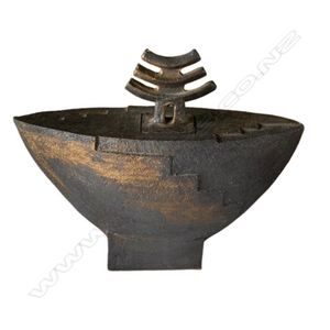 Ceramics, by Baye Riddell (New Zealand) - price guide and values