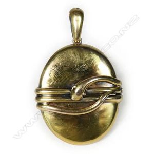 15ct Gold Snake Locket with Antique Photos Inside - Pendants/Lockets ...