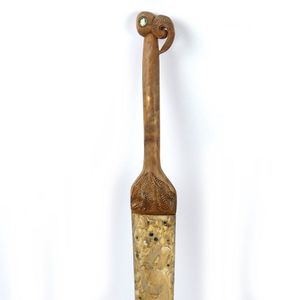 New Zealand Maori artefacts weapons - price guide and values