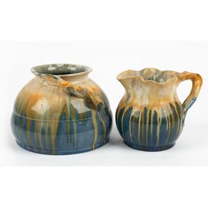 1940s and 1950s Remued (Australia) vases and ewers - price guide and values