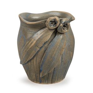 1940s and 1950s Remued (Australia) vases and ewers - price guide and values