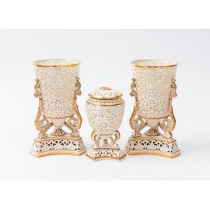 Grainger Worcester (England) ceramics - price guide and values