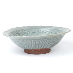 Thai celadon ceramics - price guide and values
