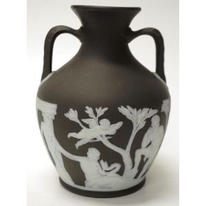 Wedgwood 19th and early 20th century black basalt ware - price guide ...