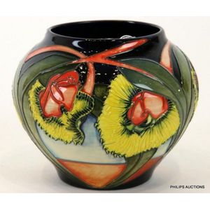 British Moorcroft Pottery designer Emma Bossons - price guide and values