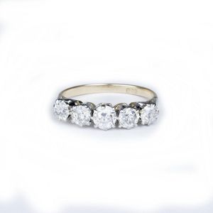 18ct. Gold 5-Stone Diamond Ring with 0.81ct. TDW - Rings - Jewellery