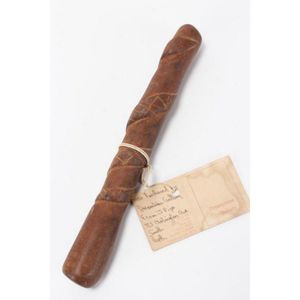 Australian Aboriginal artefacts: message sticks and stones - price ...