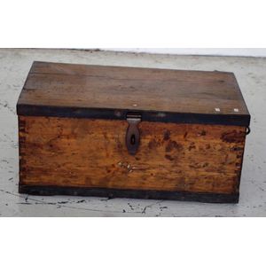 Rustic Storage Chest - 67 x 42 x 31 cm - Chests of Drawers - Furniture
