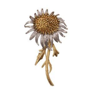 Vintage Dandelion Brooch in 18ct Gold - Brooches - Jewellery
