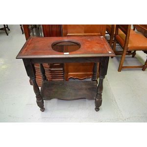 Vintage Cedar Wash Stand - 75cm Height - Washstands - Furniture