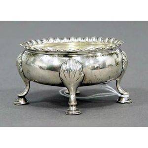 Set of four antique sterling silver salt cellars or dishes - price ...