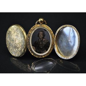 Double Portrait Locket with Early Photographs - Pendants/Lockets ...
