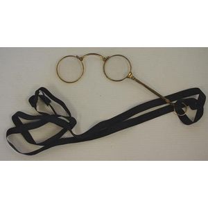 Antique lorgnettes, optical aid - price guide and values