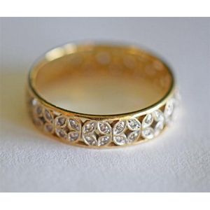Openwork Diamond Band Ring in 9ct Yellow Gold - Rings - Jewellery