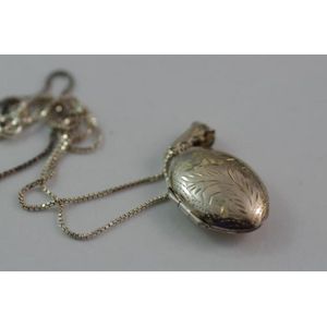 Silver Locket Necklace - Necklace/Chain - Jewellery