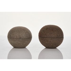 Colin Levy (Australia) ceramics - price guide and values