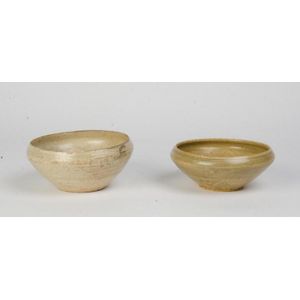 14th Century Celadon Incised Rimmed Bowls - Ceramics - Chinese - Oriental