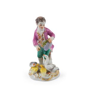 Boy Feeding Ducks - Meissen - Ceramics