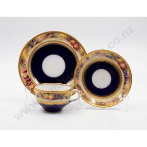 Fruit Border Royal Worcester Tea Set (9 words) - Royal Worcester - Ceramics