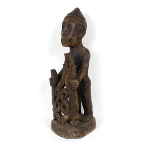 Indonesian Korwar Statue with Pierced Screen - Zother - Tribal