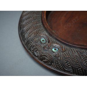 Wheku Coaster with Paua Eyes and Rauponga Decoration - New Zealand ...