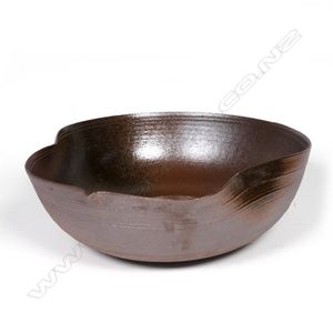 Japanese Bizen Pottery Bowl with Varied Glaze Effects - Ceramics ...