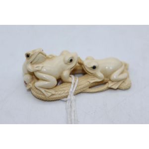 Carved Japanese ivory netsuke - price guide and values