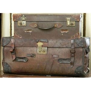 Vintage suitcases, various makers - price guide and values