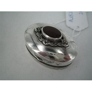 Silver Snuff Box with Sard Cabochon Top - Snuff - Recreations & Pursuits