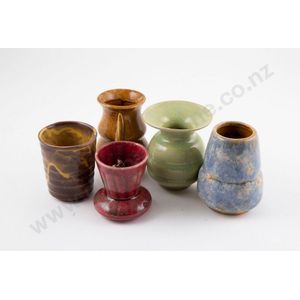 Crown Lynn Posy Vases: Five Different Sizes - Crown Lynn - Ceramics