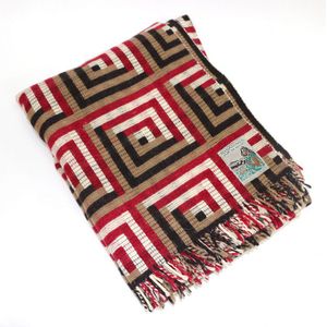 Maori Travel Rug with Tukutuku Panel Pattern - Rugs & Carpets ...