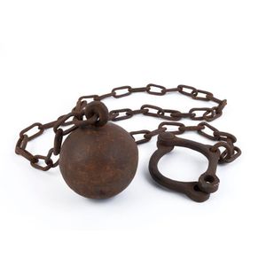 Australian Colonialconvict leg irons / ball and chain used in Van ...