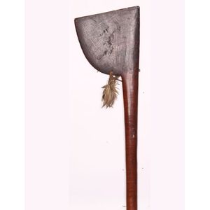 New Zealand Maori artefacts tewhatewha (club) - price guide and values