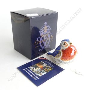 Royal Derby Red Robin Paperweight - Royal Crown Derby - Ceramics