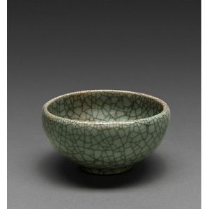 18th Century Chinese Bubble Bowl with Ge-Glaze - Ceramics - Chinese ...