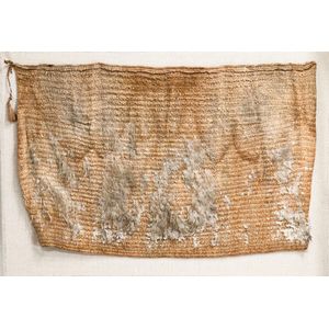 New Zealand Maori artefacts - flax (muka) capes and cloaks - price ...