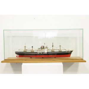 Japanese model ship 'Chiyo Maru' in glass display case - Boats & Yachts ...