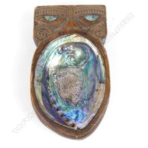 Paua Shell Ashtray in Maori Mask - Smoking Accessories - Ashtrays ...