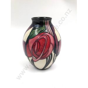 British Moorcroft Pottery designer Emma Bossons - price guide and values