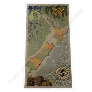 Vintage Feltex NZ Map Rug with Flora, Fauna, Tiki, Compass - Rugs ...
