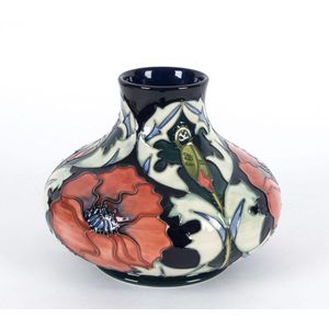 Moorcroft Poppy Vase, 1997 - Moorcroft - Ceramics