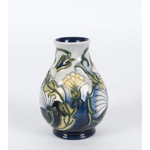 British Moorcroft Pottery designer Rachel Bishop (England) - price ...