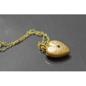 9ct Gold Locket & Chain Set - 4.5gms - Necklace/Chain - Jewellery