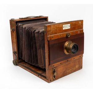 Vintage Plate Tailboard Camera with Ross London Zeiss Lens ...