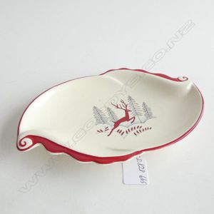 Crown Devon Stockholm Red Deer Dish (22.5cm) - Crown Devon - Ceramics