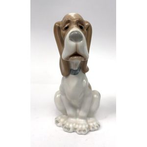 Nao (Spain) ceramics - price guide and values