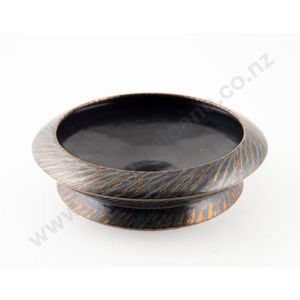 Peter Collis (New Zealand) ceramics - price guide and values