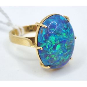 18ct Yellow Gold Opal Dress Ring with Stunning Fire - Rings - Jewellery