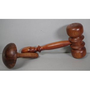 Vintage presentation, auction and judges gavels - price guide and values